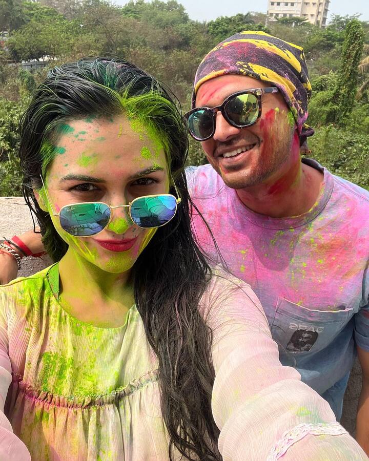 Holi 2023 Anuj Kapadia Anupamaa aka Gaurav Khanna Rupali Ganguly celebrated festival with their ...