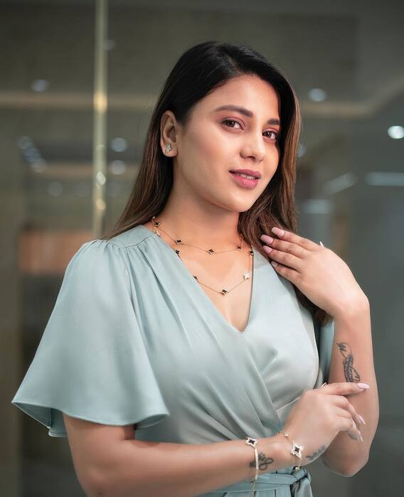 Bigg Boss Beauty And Brahmamudi Hamida Photos | Brahmamudi Hamida ...