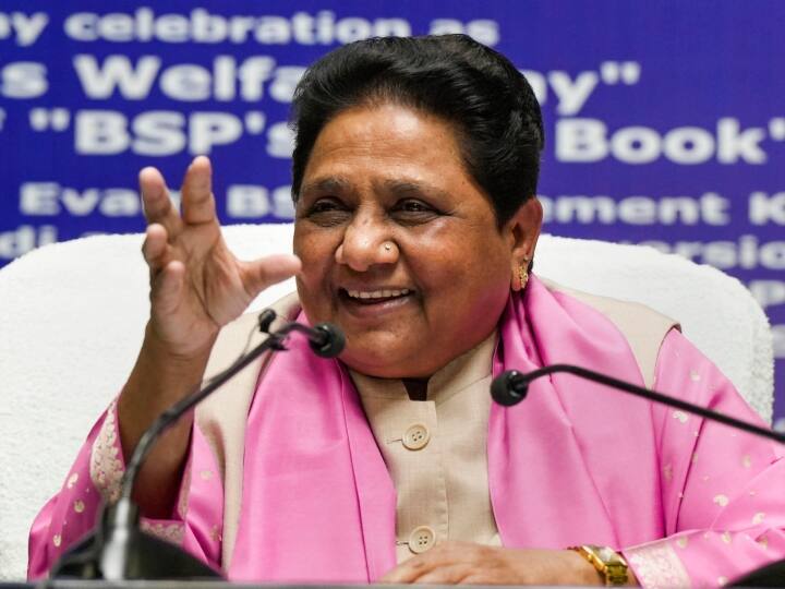 Haridwar Khanpur MLA Umesh Kumar Wife Join BSP And Candidate From ... Haridwar Khanpur MLA Umesh Kumar Wife Join BSP And Candidate From ...