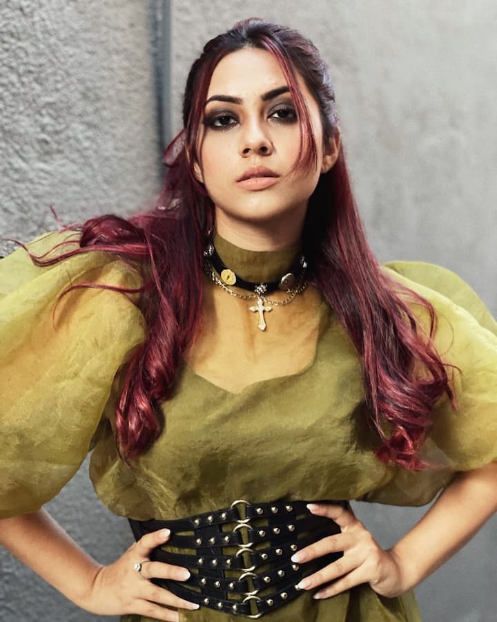 Young TV Actress Who Successful On TV Sumbul Touqeer Khan Ashi Singh ...