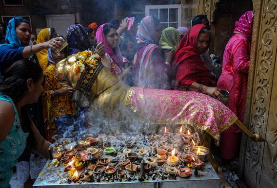 A Glimpse Of Chaitra Navratri Celebrations Across The Country