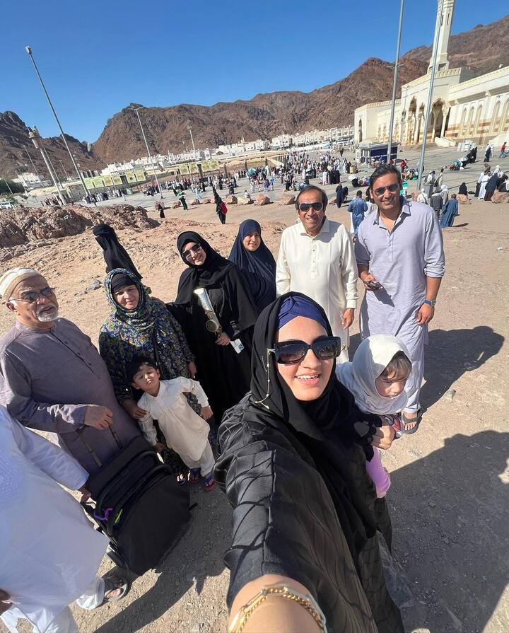 Sania Mirza Shares Pics With Family From Medina, Netizens Ask About ...
