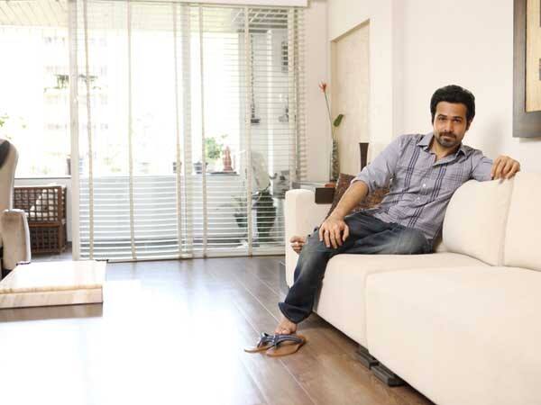 emraan hashmi mumbai royal house inside pictures see here | Emraan ...