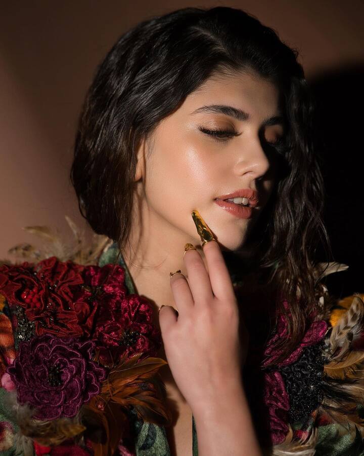 Sanjana Sanghi Looks Colourful As She Wears A Floral Outfit For Iconic Gold Awards See Pics