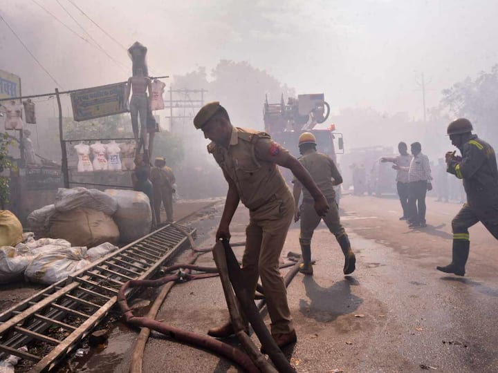 Kanpur Fire: Over 500 Shops Gutted, Goods Worth Rs 100 Crore Destroyed