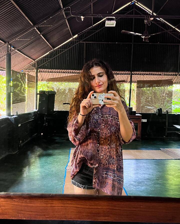 Fatima Sana Shaikh Shares A Random Bunch Of Selfies; Check Out