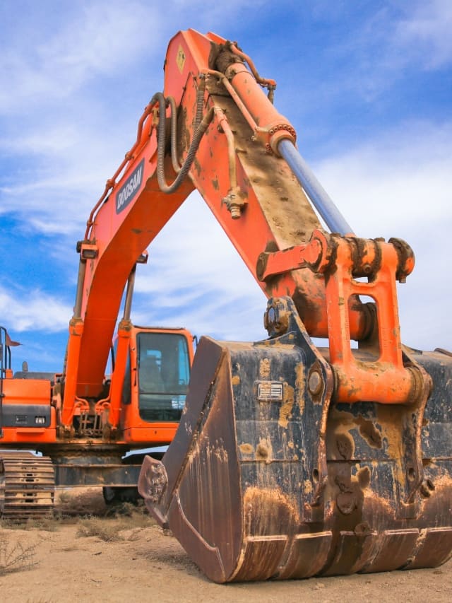 JCB तो कंपनी का नाम है फिर इस मशीन को क्या बोलते हैं?