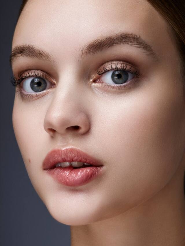 गर्मियों में रूखे और फटे होंठ से ऐसे मिलेगा छुटकारा