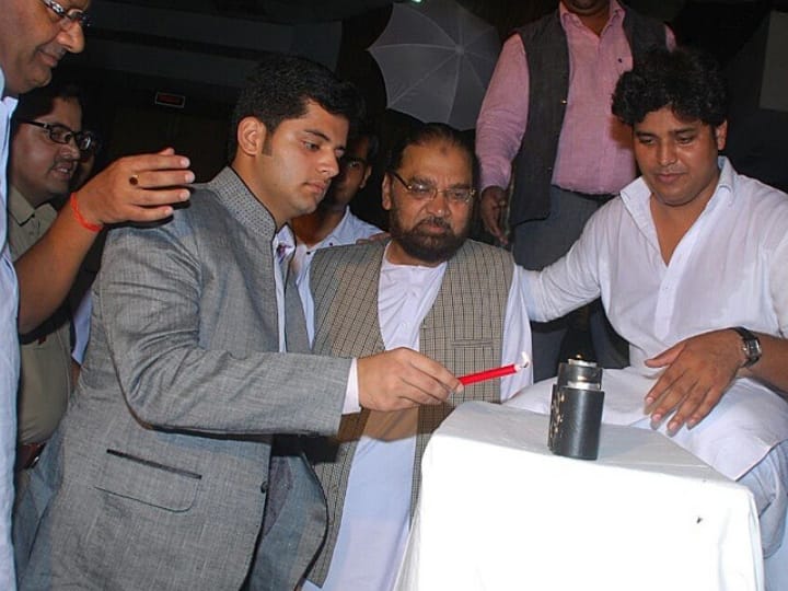 Atiq Ahmed son Umar's lifestyle Atiq Ahmed killed at prayagraj UP ...