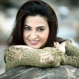 Shweta Tiwari Urvashi Dholakia Tassnim Sheikh Parul Chauhan Ami Trivedi ...