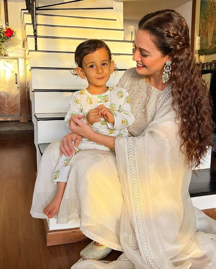 Dia Mirza Father German mother Bengali know then why Actress uses ...