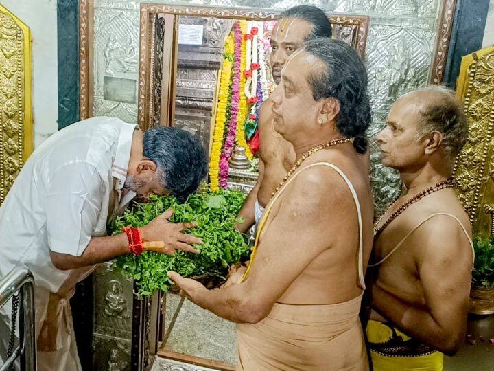 Karnataka Assembly Elections 2023 Congress President DK Shivakumar visited Bajrang Bali Temple ...