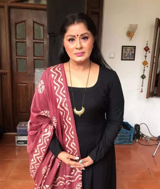 Naagin 6 actress Sudha Chandran Love life husband children know everything | 17 की उम्र में पैर ...