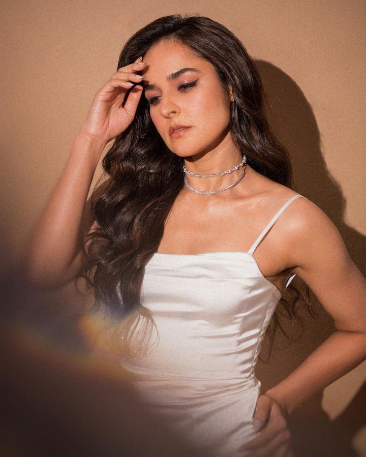 Angira Dhar Stuns In A White Bodycon Dress. See Pics