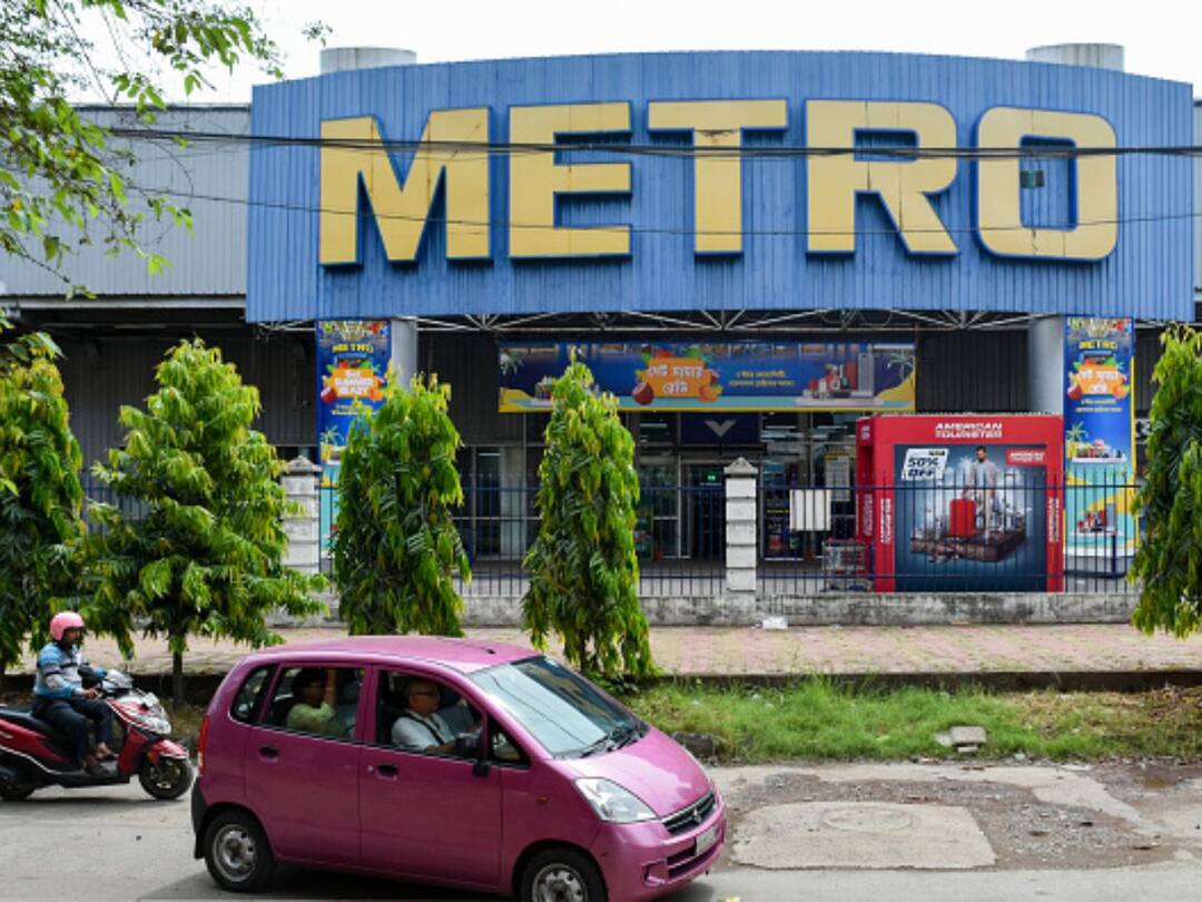 Reliance Retail Completes Rs 2,850 Crore Acquisition Of METRO Cash ...