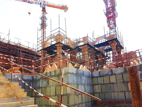 Ground Floor Built, Pillars Carved: Ayodhya's Ram Mandir Construction ...
