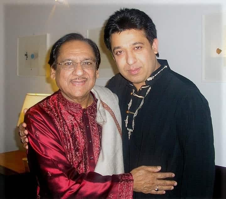 Where is Mayur Raj Verma who played Amitabh Bachchan childhood role in ...