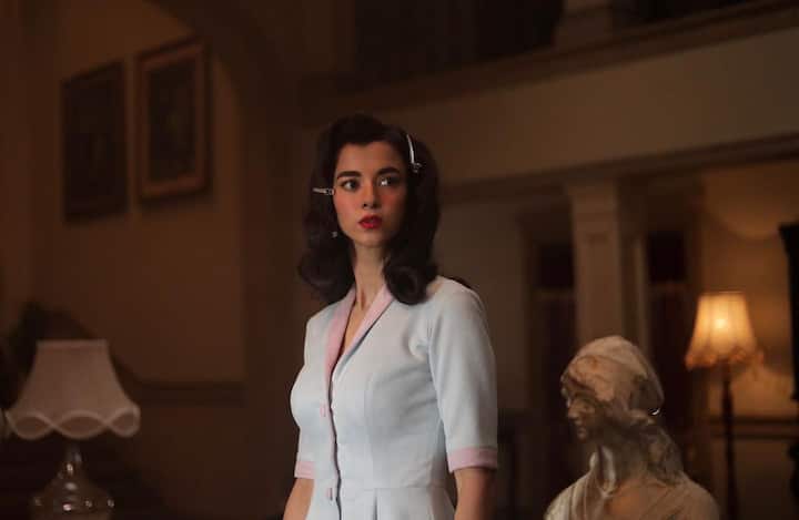 Saba Azad Serving Some Of The Most Classic Vintage Looks | PICS