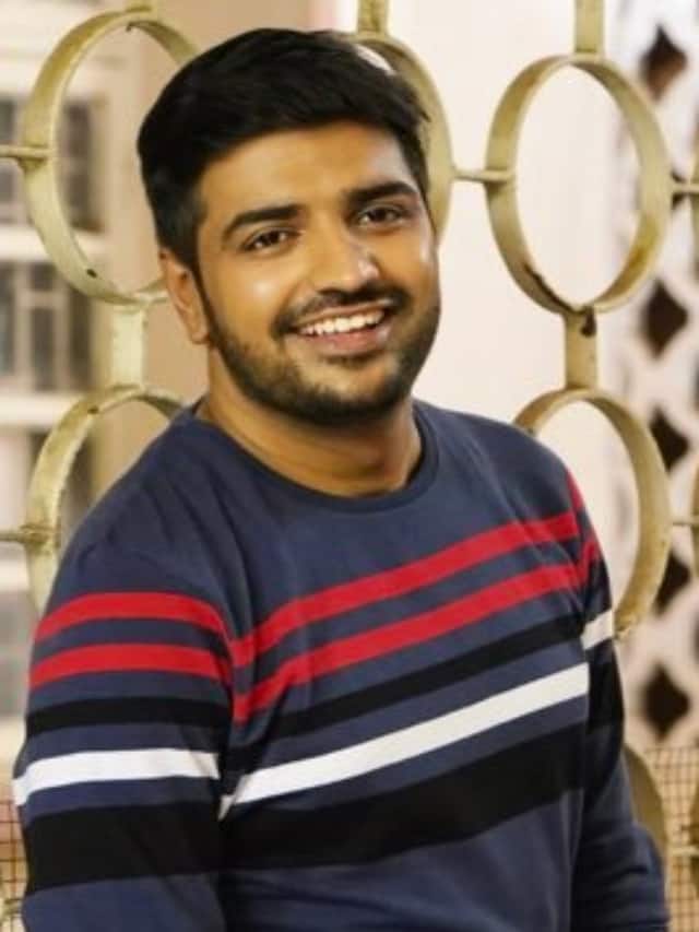 எதிர்நீச்சல் புகழ் காமெடியன் சதீஷ் பிறந்தநாள்!