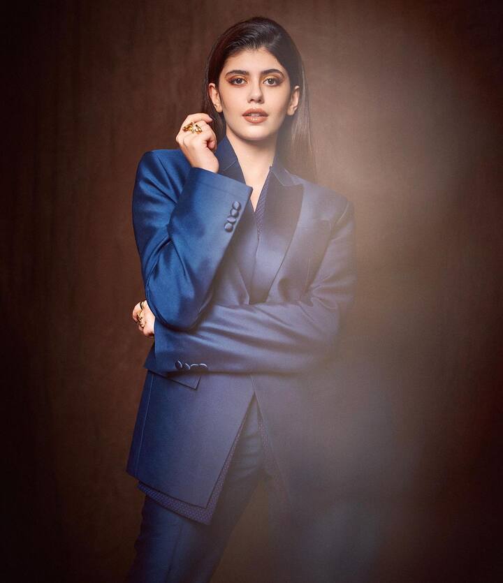 Sanjana Sanghi Poses In A Blue Pant Suit