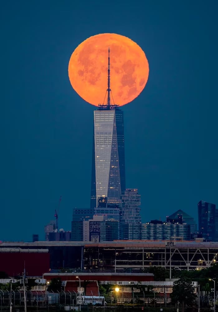 strawberry moon 2023 unseen pics what is strawberry moon supermoon ...