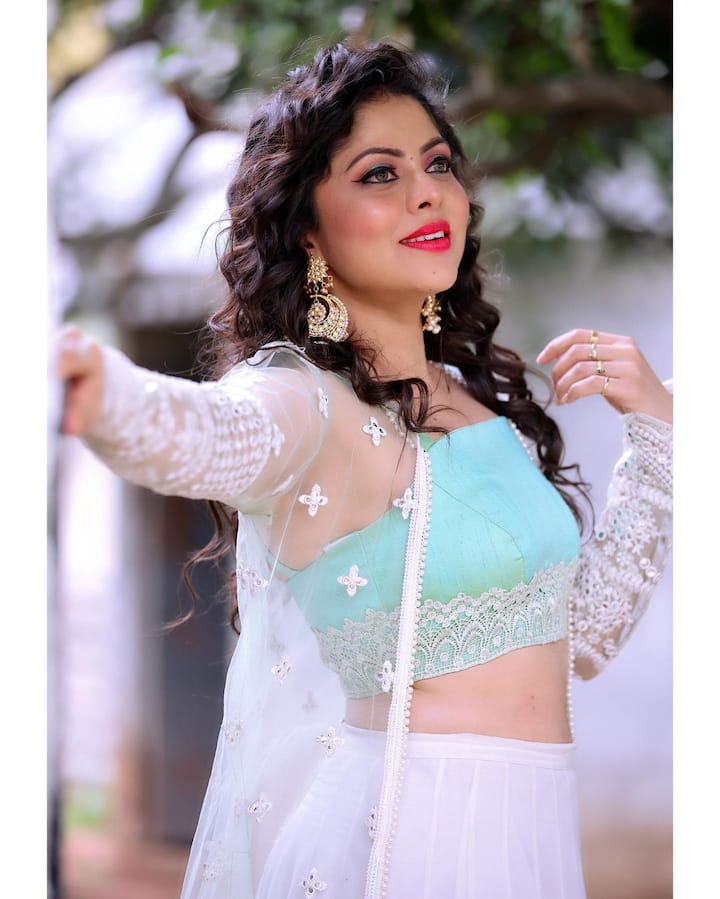 Brahmamudi serial rudrani alias Sharmitha Gowda photos | Brahmamudi ...