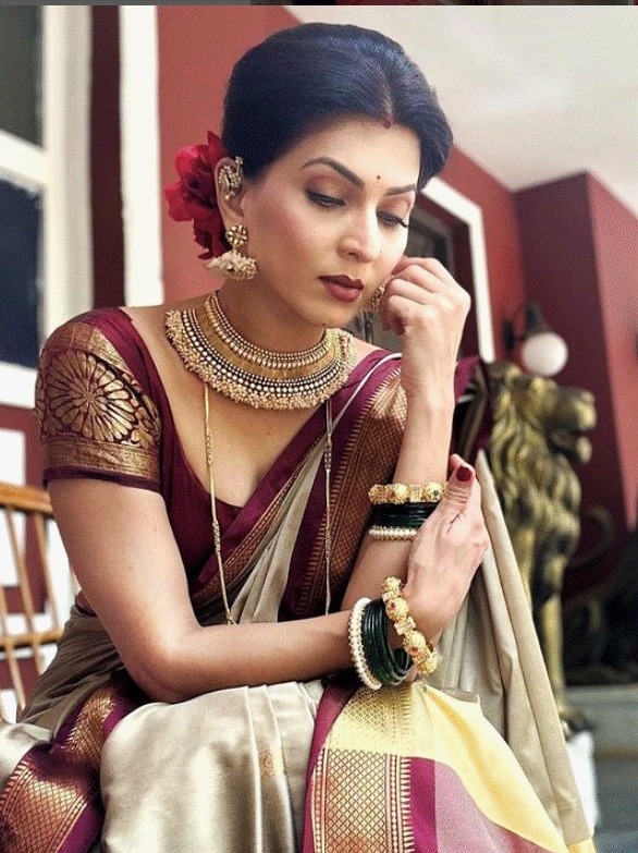 madhavi nimkar is fitness freak know about actress | 'सुख म्हणजे नक्की ...