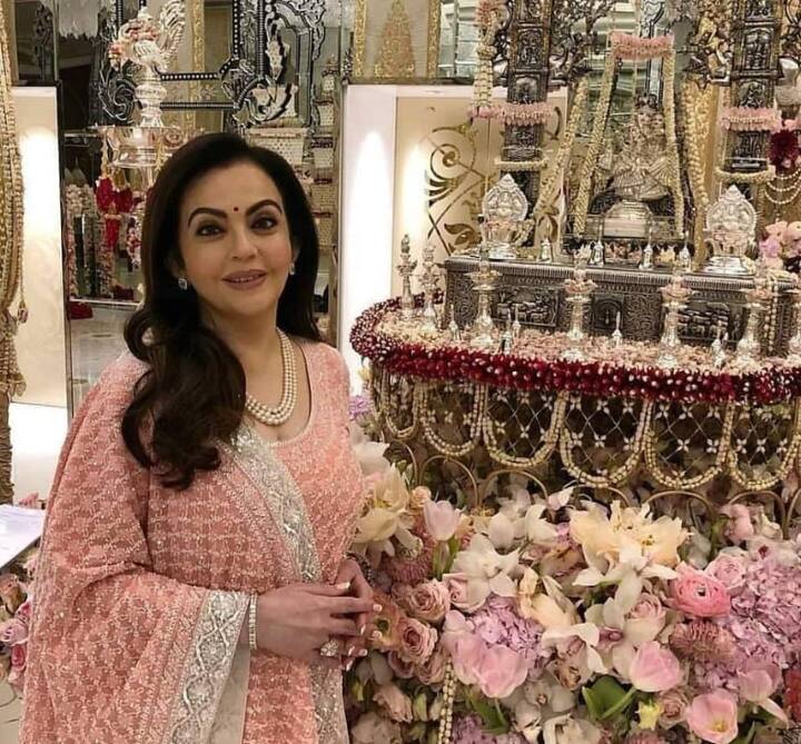 M | Ambani Home Pics: आलीशान महल में बेहद ठाठ से रहती है अंबानी फैमिली ...