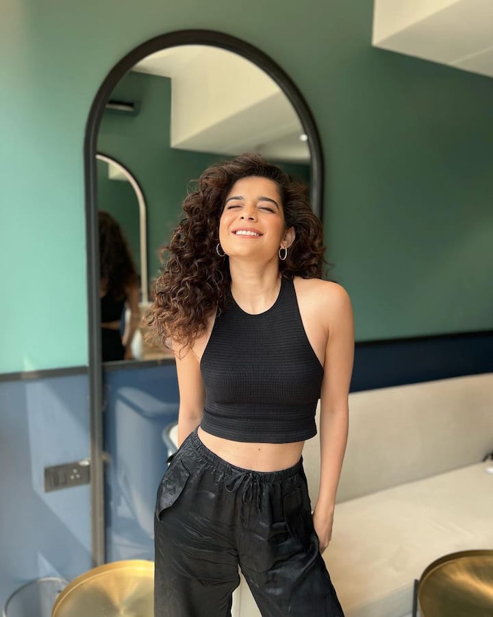 mithila palkar latest photo beautiful photos marathi actress web queen ...