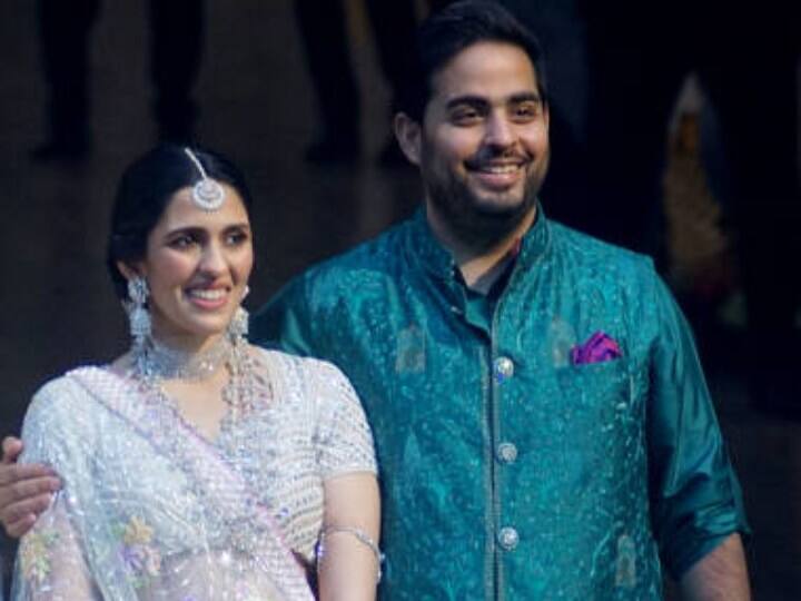 Akash and Shloka own these super five expensive things from a luxurious ...