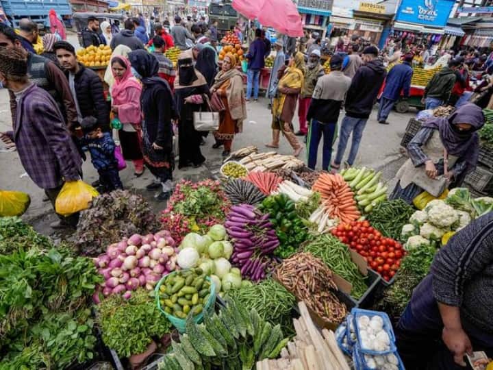 MP Vegetables Price Hike Tomato ginger green chilly Potato And Onion Price In Jabalpur Ann ...