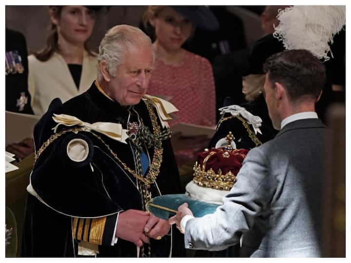 King Charles, Queen Camilla Receive Scotland's Crown Jewels During ...