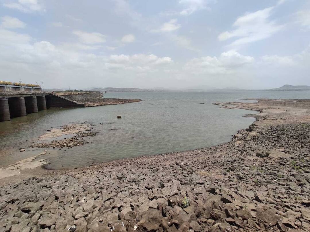 Nashik water supply news 31 percent water storage available in Gangapur dam water shortage in ...