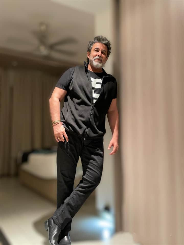 Aashiqui fame actor Deepak Tijori wife Shivani Tomar marriage divorce ...
