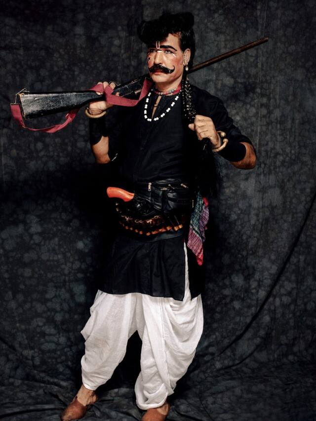 डाकू हमेशा काले कपड़े में क्यों दिखते थे?