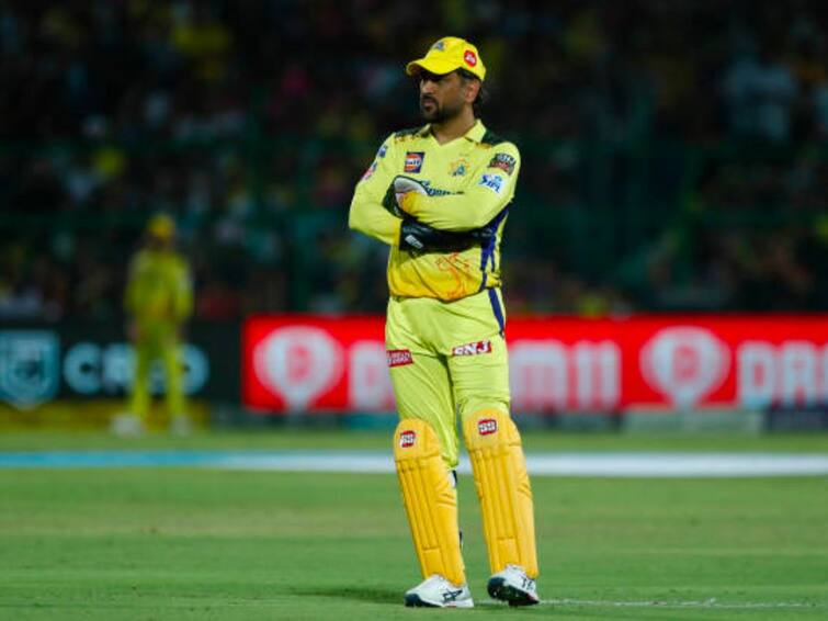 Happy Birthday Ms Dhoni Twitter Raises A Toast As MS Dhoni Turns 42