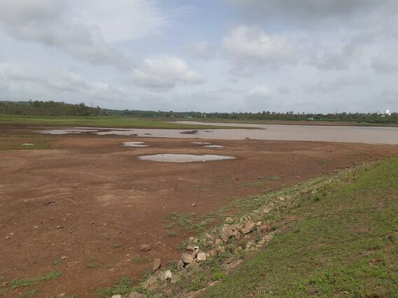 In Kalamba Lake Only A Dead Water Stock Kolhapur City Are Still Waiting ...