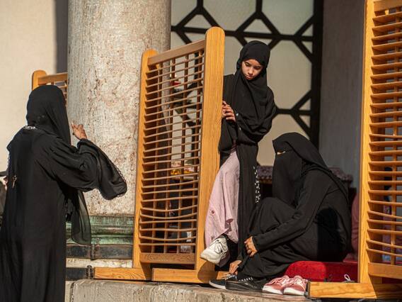 World Muslim People Five Ritual That Have To Compulsory In Islamic ...