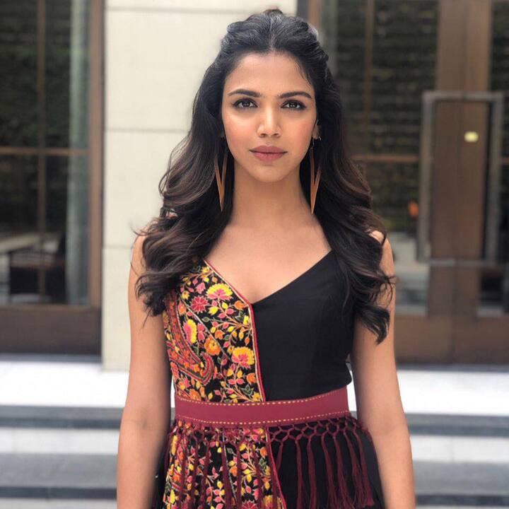 Nadiya Ke Paar actor Sachin Pilgaonkar Aka Chandan daughter Shriya ...