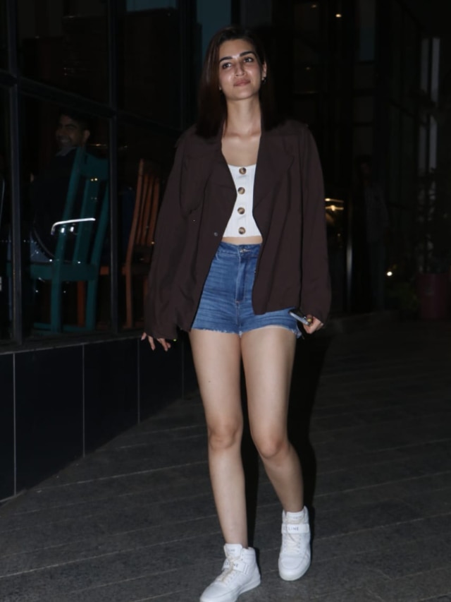 Kriti Sanon Looks Uber Cool In Denim Shorts And Oversized Shirt See Pics