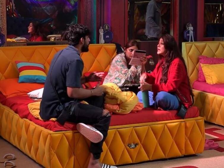Bigg Boss Ott 2 18 July Live Updates Written Update Falaq Naaz Aashika