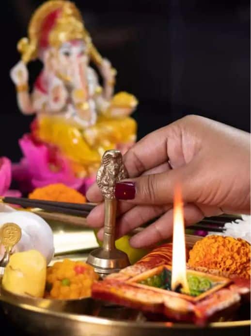 Puja: इस समय न करें भगवान की पूजा, होता है अशुभ