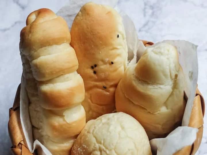 Righ Time To Eat Bread Should We Eat Bread At Night Know | ब्रेड खाने ...