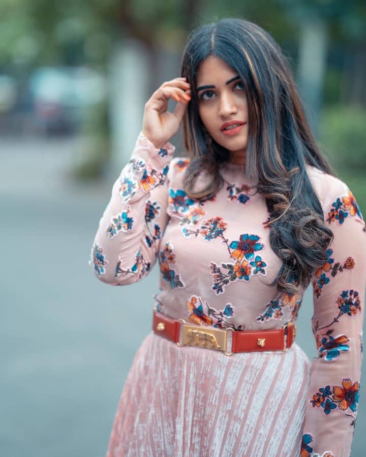 Sravanthi Chokarapu latest photos | Sravanthi Chokarapu: లాంగ్ ...
