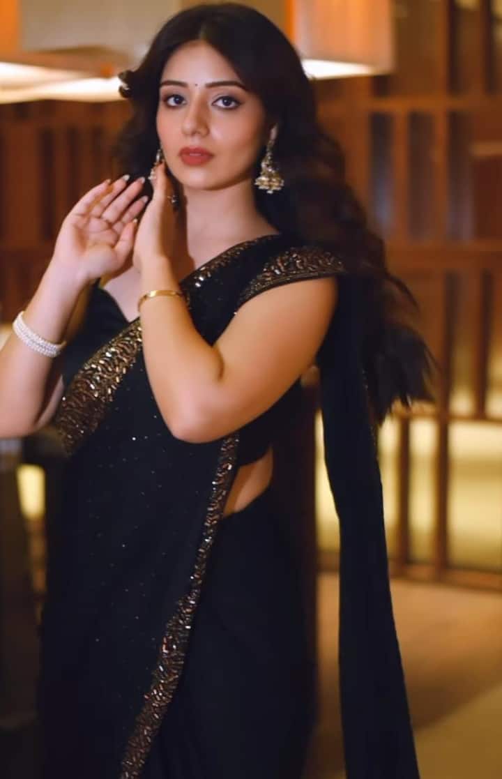 punjabi actress tania shares her all new pictures in black saree fans ...