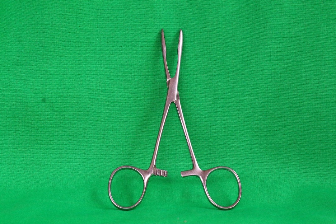 Kerala Police Reveal Forceps Left Inside Woman's Stomach During C ...