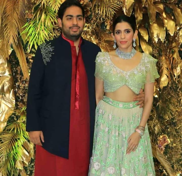 Shloka Ambani Lifestyle and Luxury items Collection Akash Ambani Veda ...