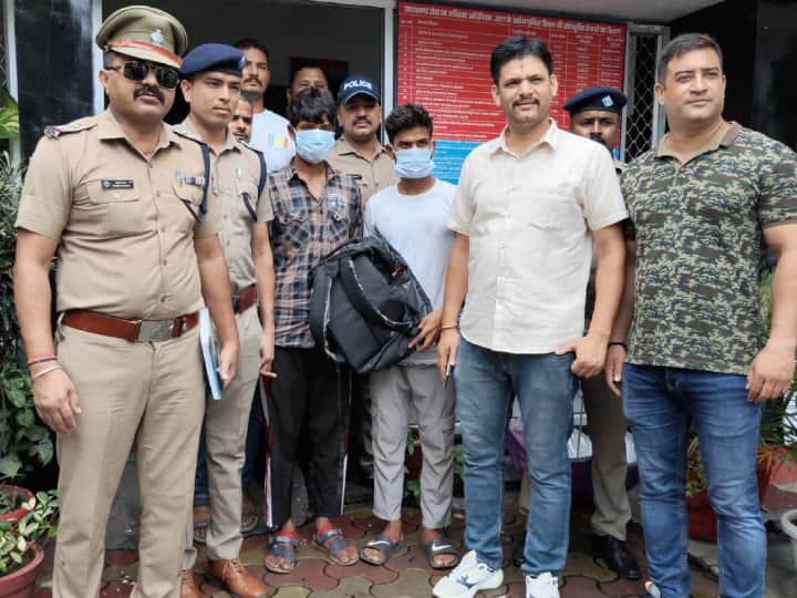 Haldwani police arrest 4 smugglers in two case one kg charas and 218 ...