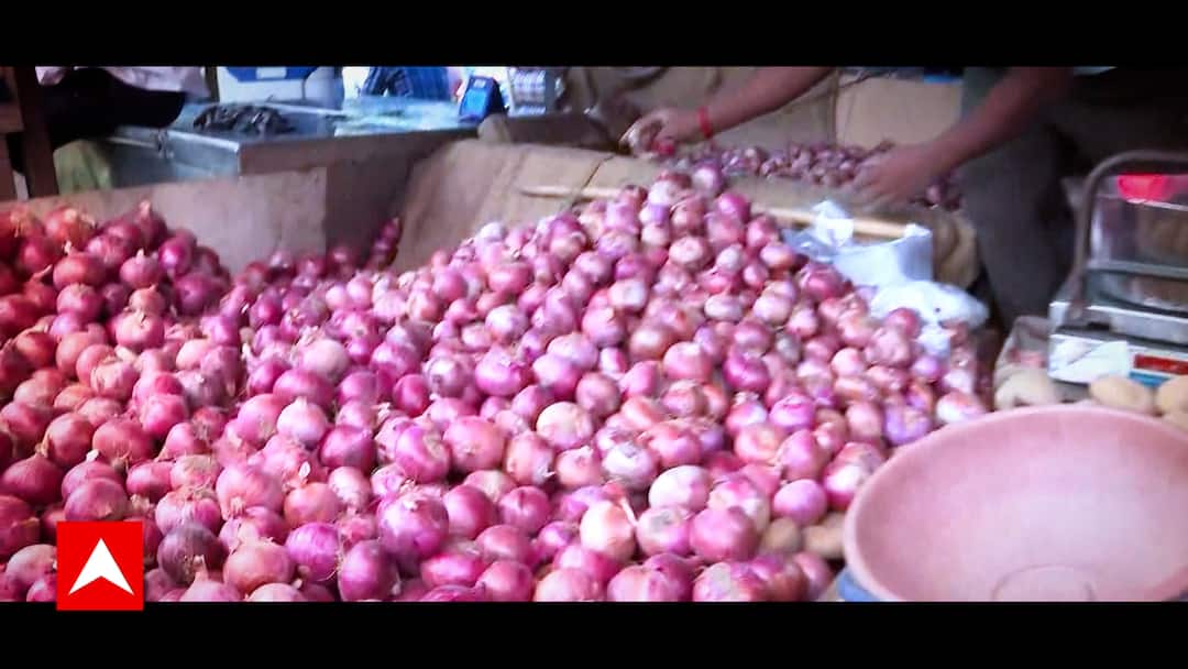 Another Shocking Update on Vegetable Inflation; Onion prices to hike up to Rs 60 by September ...