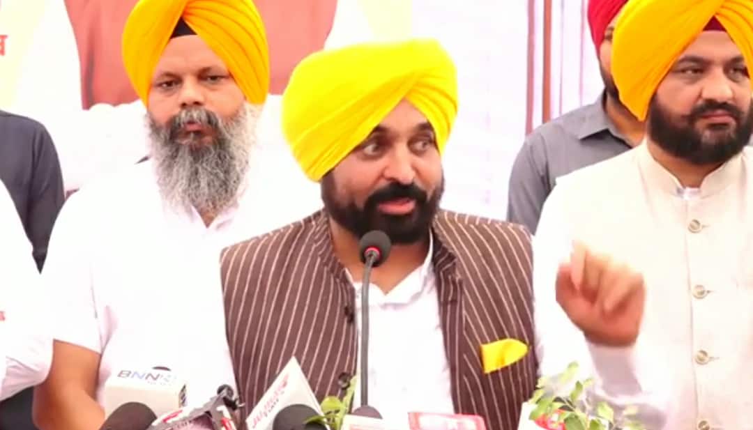 CM bhagwant mann visits khanna pay homage to Karnail Singh, the great martyr of Goa's ...